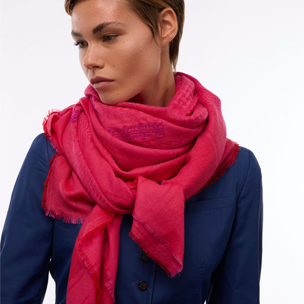 PINK MERINO WOOL & SILK KEFFIYEH SHAWL IBRAHIM – SEP Textiles UG